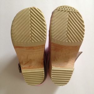 Cape Clogs | Shoes | Swedish Cape Clogs Pink Leather Natural Wood Sole ...
